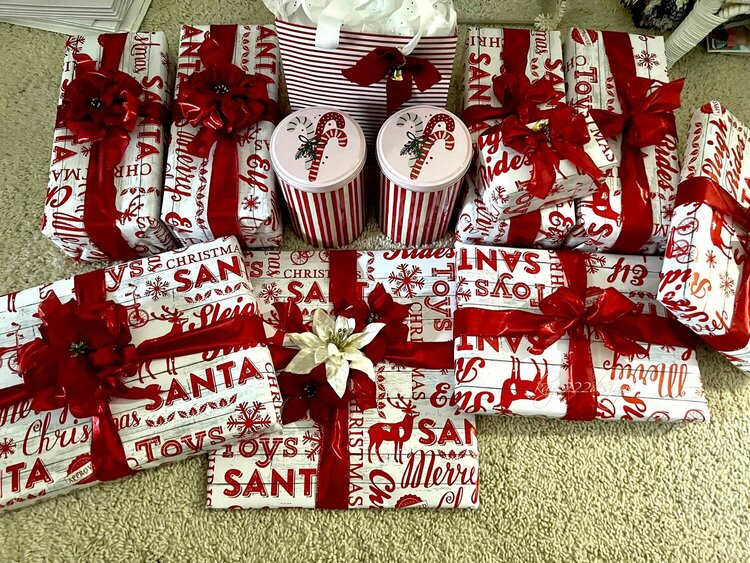 Secret Santa Gifts for Dawna - Project Idea - Scrapbook.com