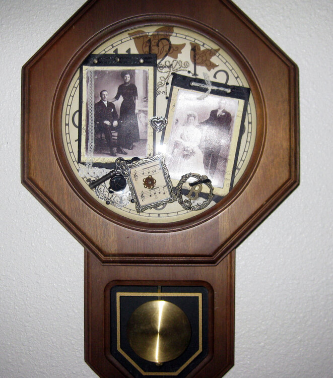 Altered clock - Project Idea - Scrapbook.com