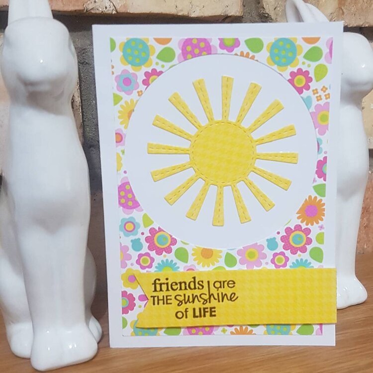 Sunshine friendship card - Project Idea - Scrapbook.com