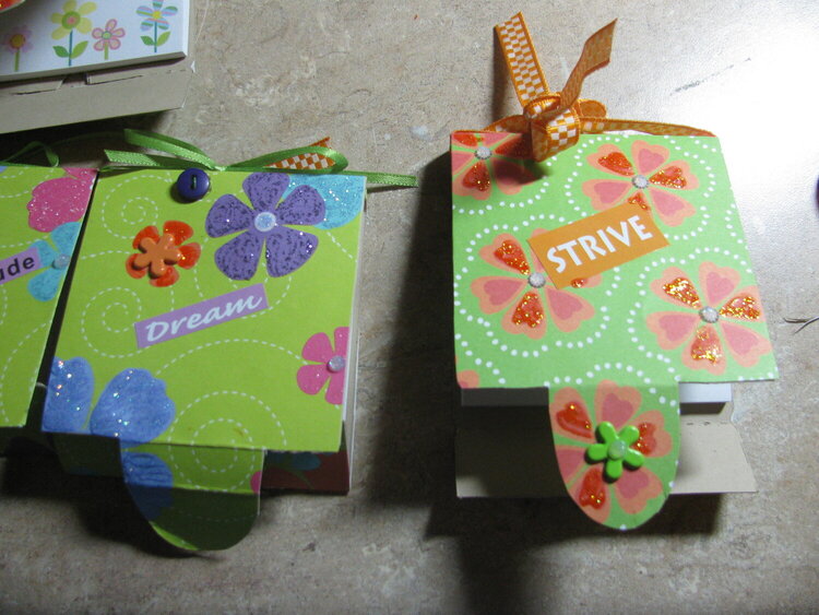 post it note covers - Project Idea - Scrapbook.com