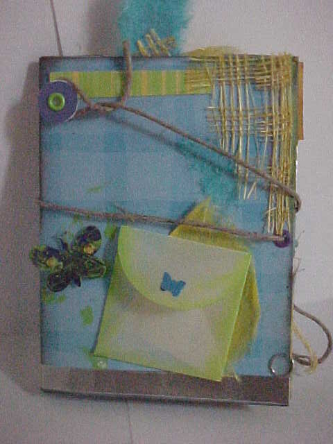 mini book cover - Project Idea - Scrapbook.com