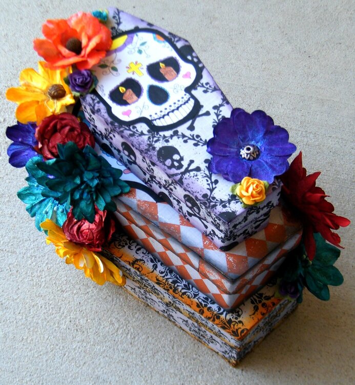 31 Days of Halloween - Nesting Coffin Set - Project Idea - Scrapbook.com