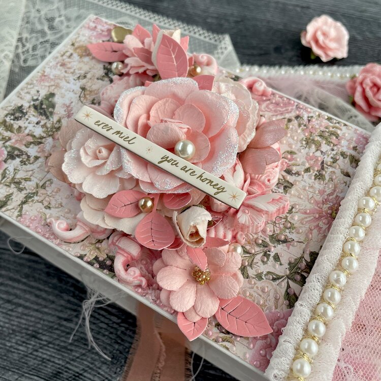 Honey and Flowers Mini Album - Project Idea - Scrapbook.com